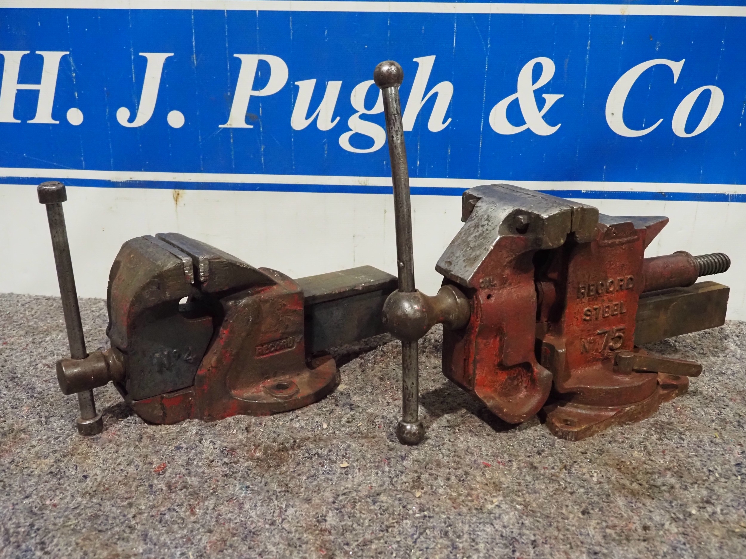 Record No.75 swivel vice and Record No.4 vice