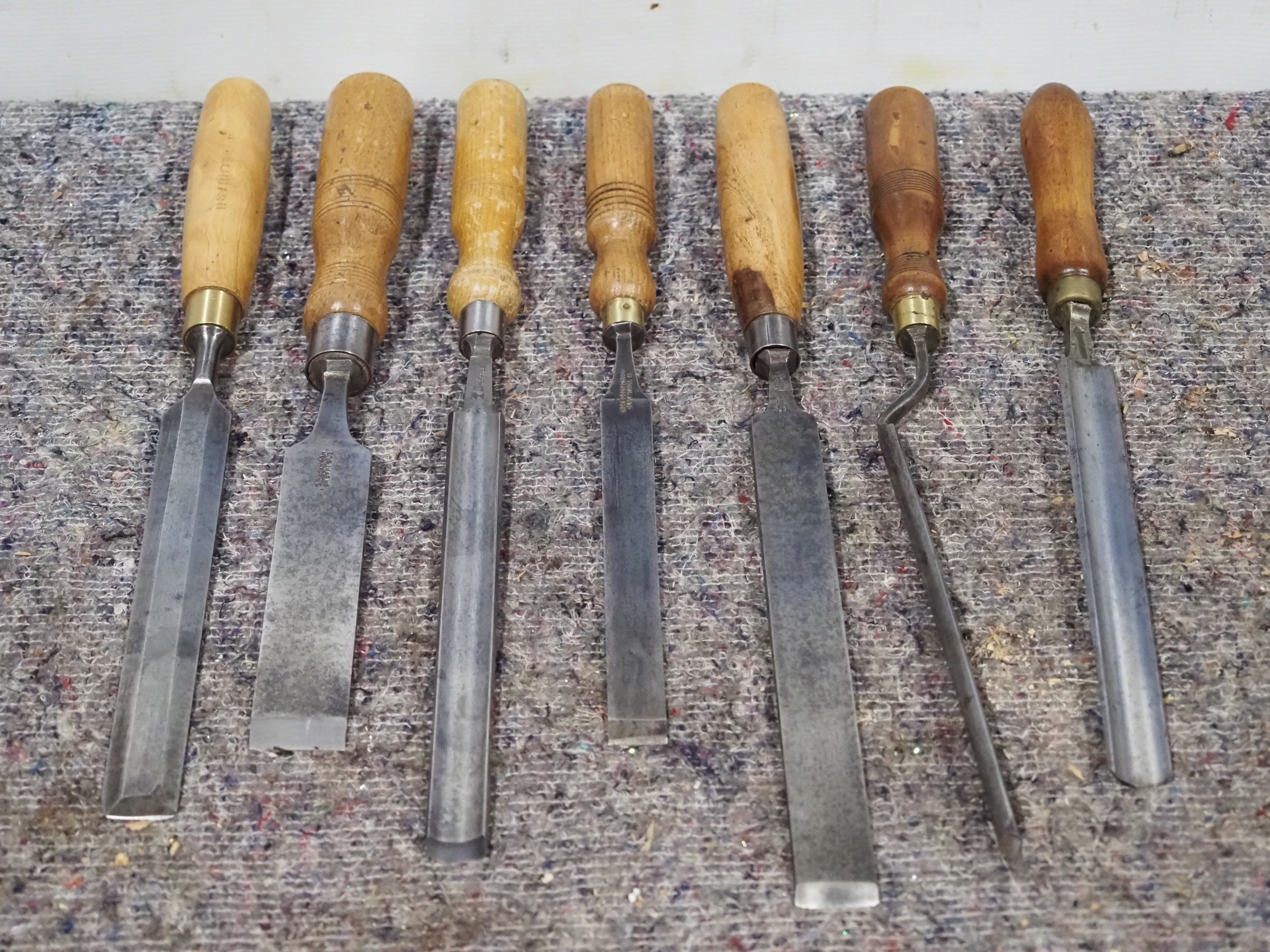 Wood turning chisels to include Ward - 7