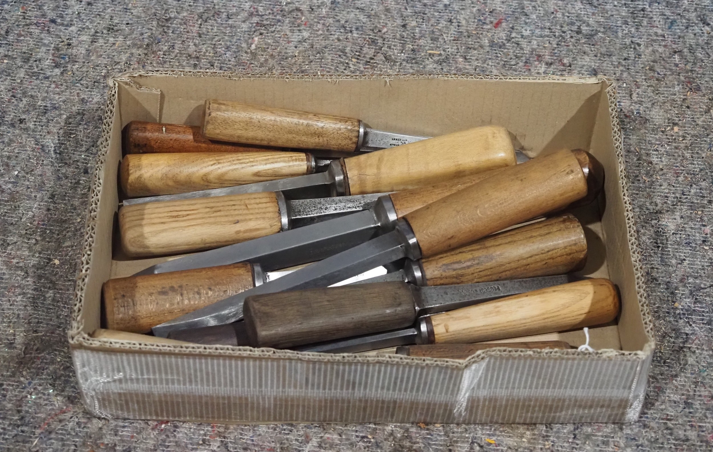 Heavy duty mortice chisels