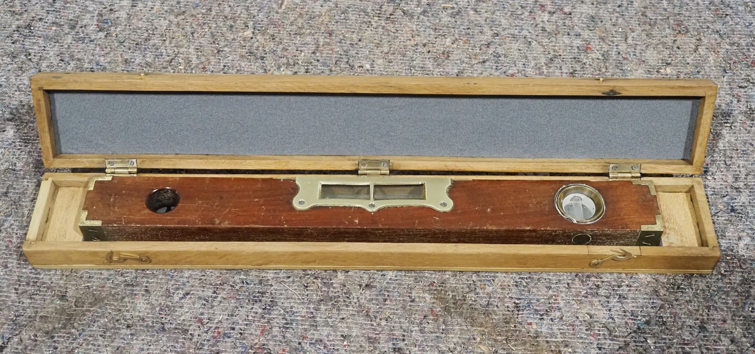 Edward Preston 18" mahogany level in box