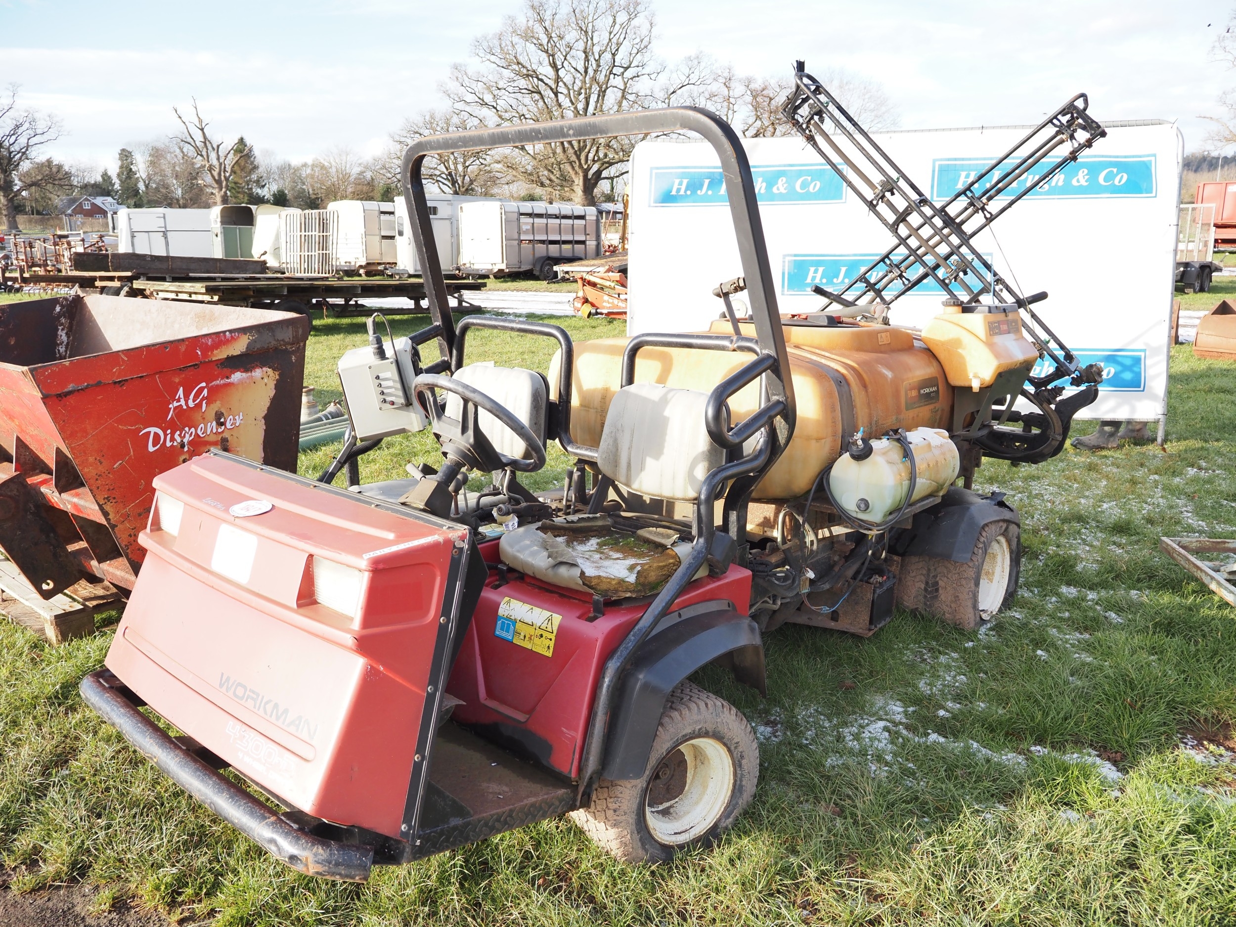 Toro workman 4300-D with 200 sprayer. Runs and drives