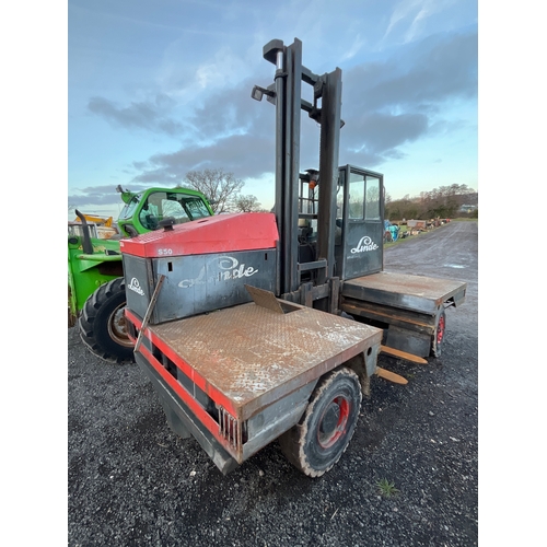 Linde S50 5 tonne side loader. Runs and drives. Needs jump pack to ...
