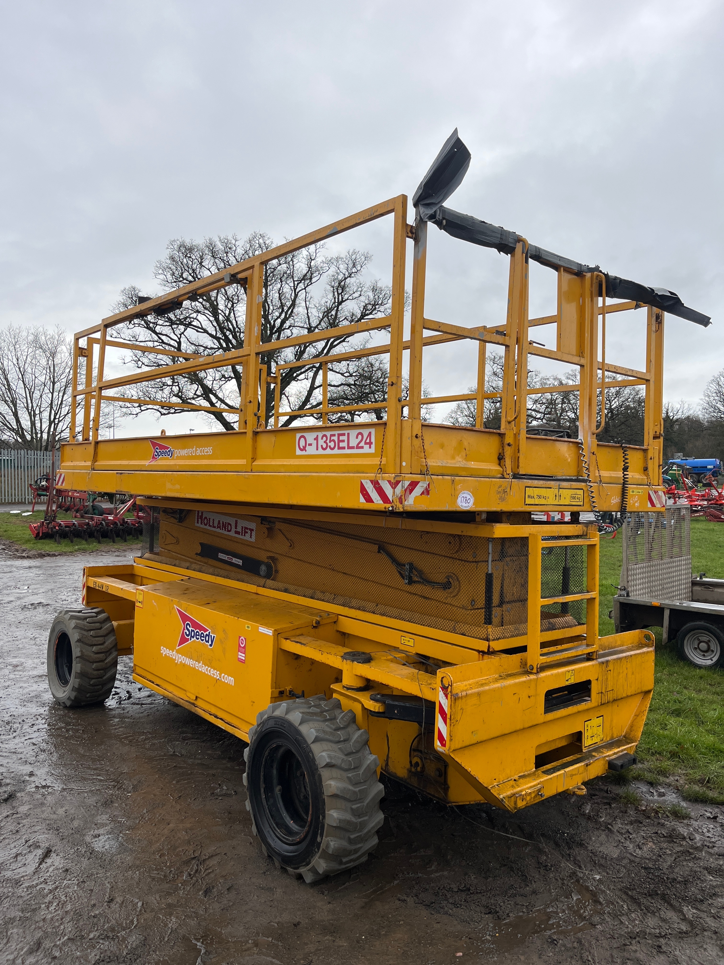 Holland Lift Monostar scissor lift. Runs, drives and lifts. 13.5m max ...