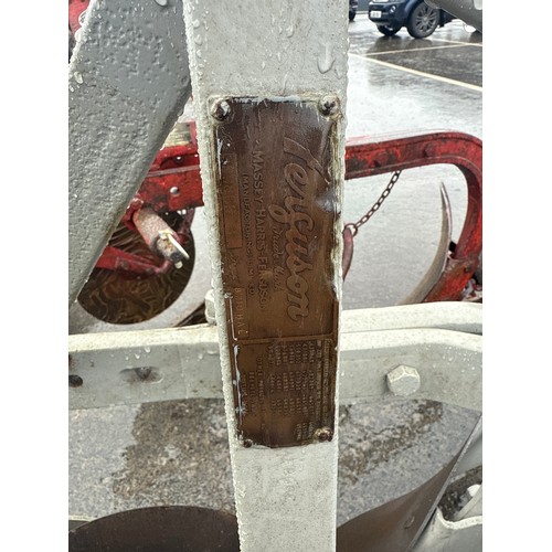 Ferguson 2 furrow plough. Type B210 HAE. S/n 000868. C/w discs ...