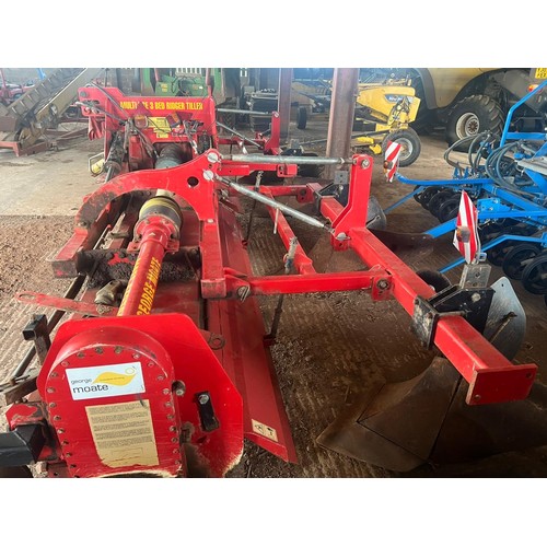 George Moate triple row bedtiller, 2011