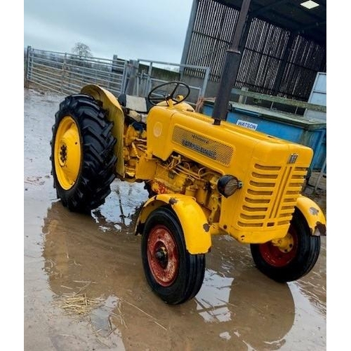 McCormick International B275 Industrial tractor, diesel. Starts and ...