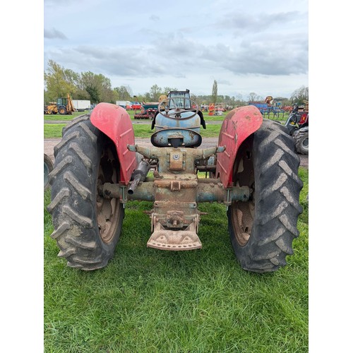 Fordson Major tractor. Vendor states runs and drives