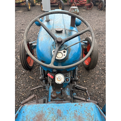 Fordson Dexta. 1959. Runs and drives. Fitted with roll frame and row ...