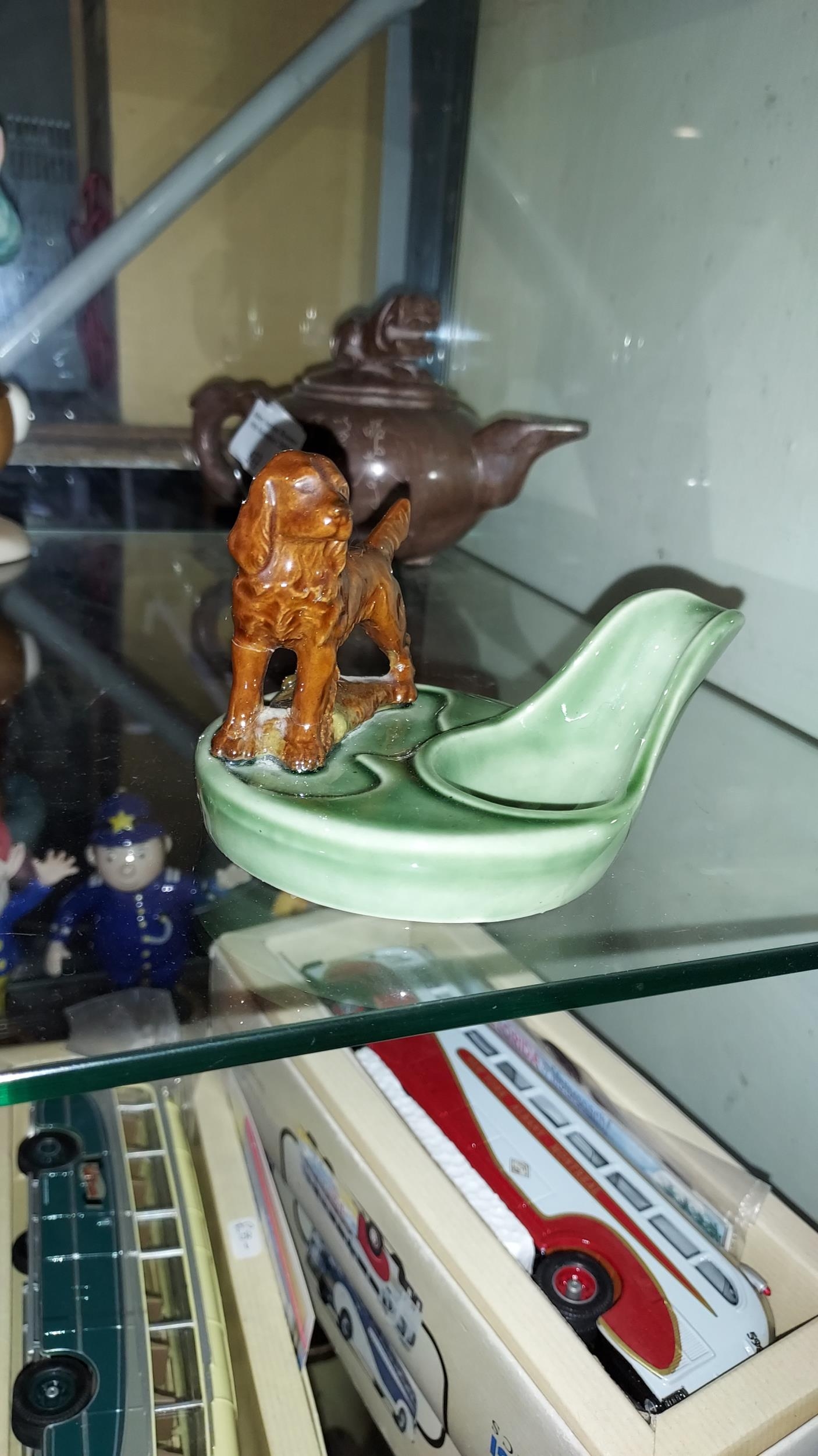 Wade Labrador Pipe Setter