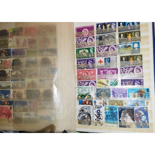 Album Of Usa Stamps Plus 2 Stamp Auction Catalogues