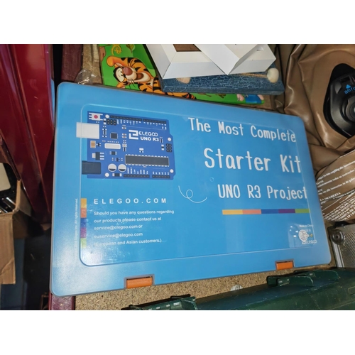 Unused Elego Uno R3 Electronics Building Kit