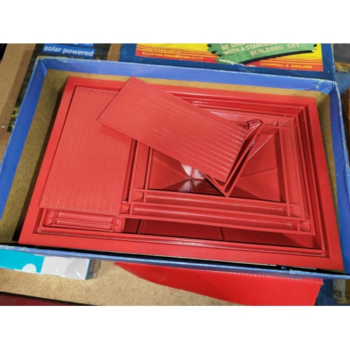 4 Boxed Sets Of Bakyo Building Constructions Sets