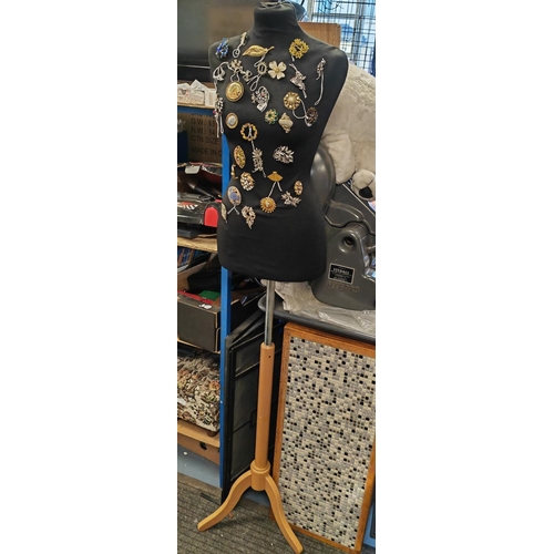 Mannequin With 33 Various Brooches