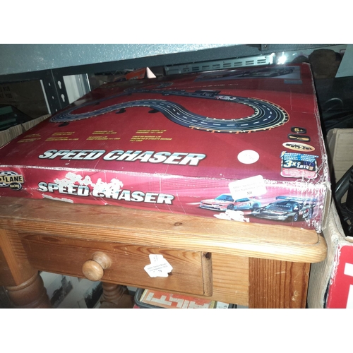 Scalextrics Speed Chase Game