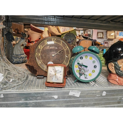 1960'S Clock Plus A T-Rex Alarm Clock And A Travel Clock