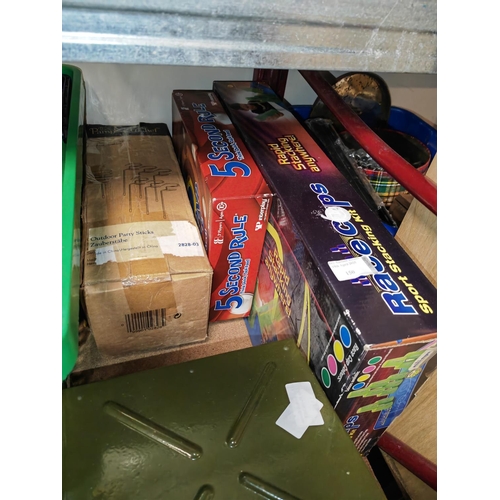Race Cups Game + Pampered Chef Boxed Outdoor Party Sticks Unused + 5 ...
