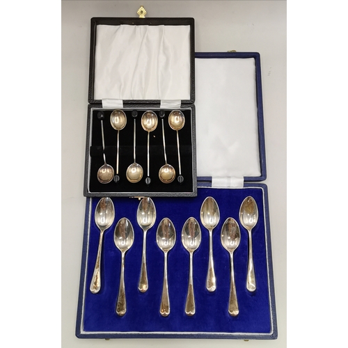 TWO CASED SETS OF ELIZABETH II SILVER SPOONS comprising six coffee-bean ...