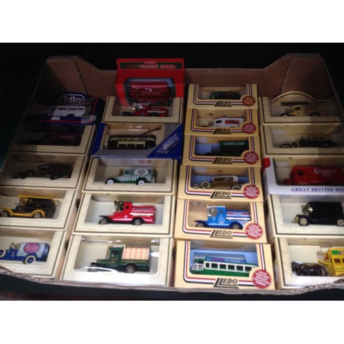 22 boxed model vehicles by Lledo