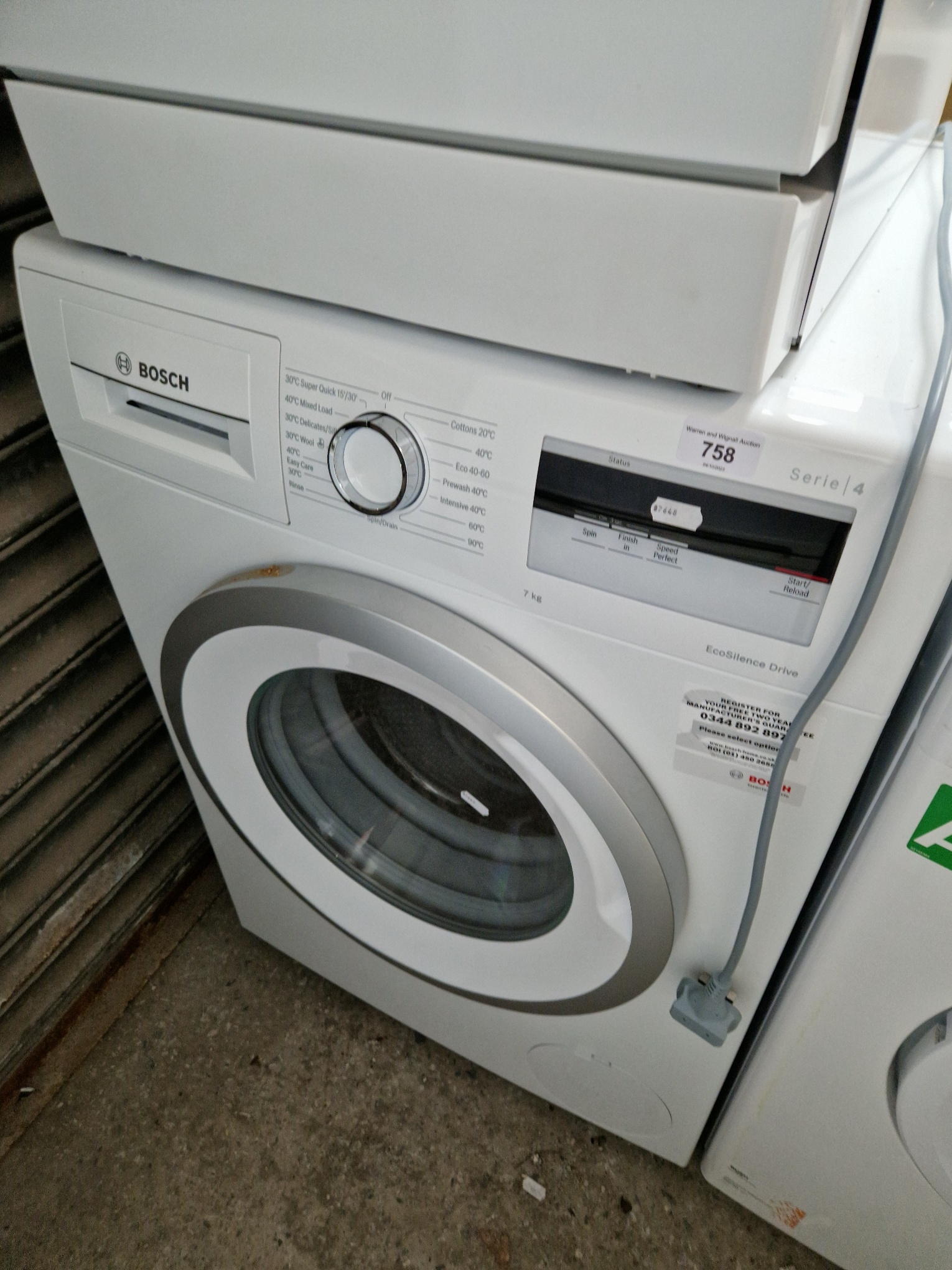 A Bosch Serie 4 washing machine.