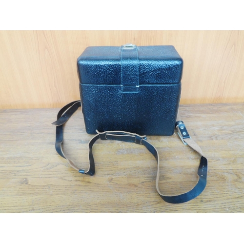 Vintage Quarz-2M Movie Camera Made in USSR in Original Bag