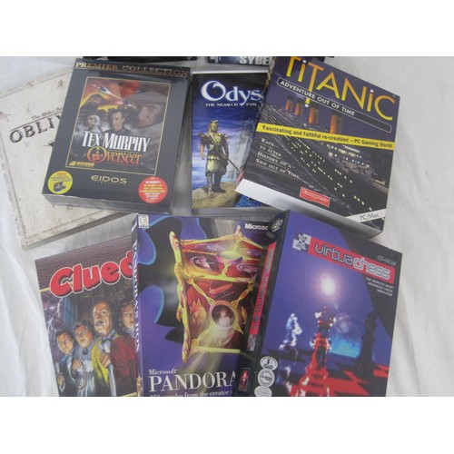 Approx 36 PC CD Roms games, all retail boxed and in good apparent order ...
