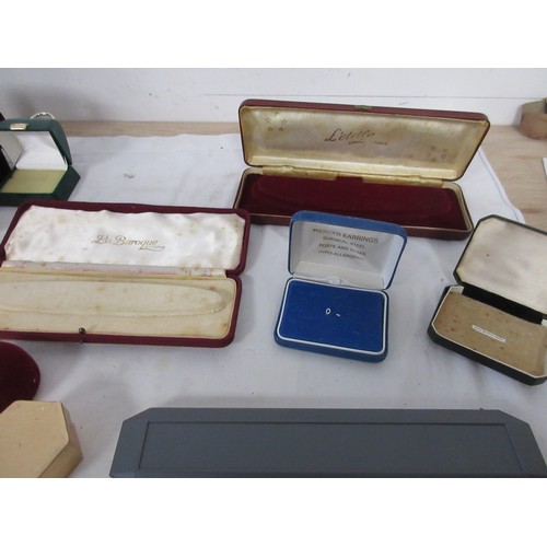 A box of empty jewellery boxes including vintage examples
