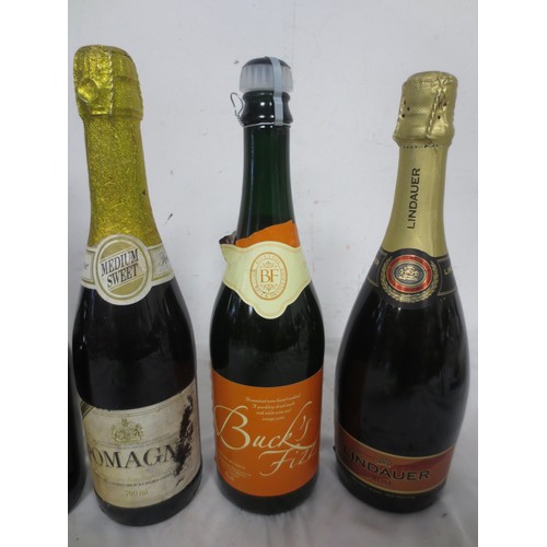 5 bottles of sparkling wine comprising a Lindauer Rose, a Castellore ...