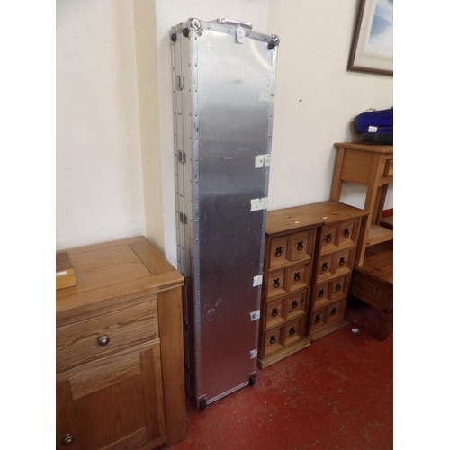 An aluminium armoured case of rectangular form