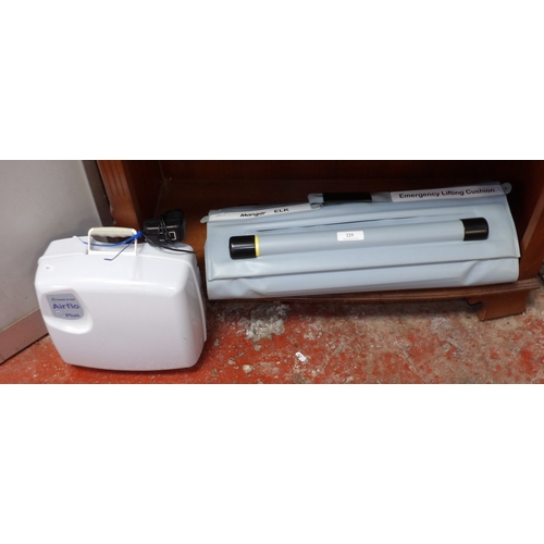 An inflatable emergency lifting cushion