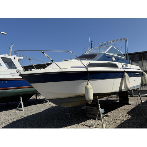 The vessel 'Fair Lady' JY1863 - a Fairline Weekender LOA - 6.53m ...