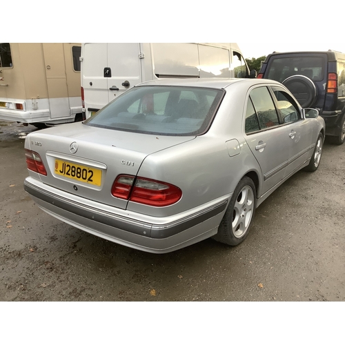 A 2001 Mercedes-Benz E320 3.2 CDi four door saloon J128802 (diesel ...