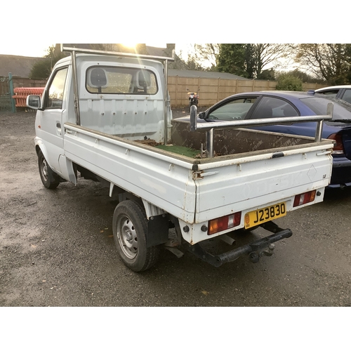 A 2015 DFSK Loadhopper 1.3 pick-up J23830 (petrol/manual), odometer ...