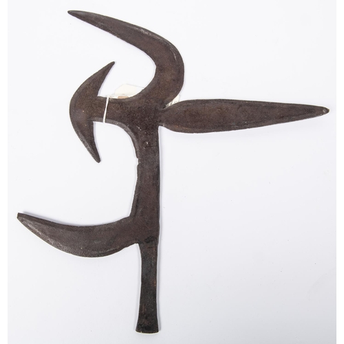 A Central African throwing knife, all steel construction, length 14 ...