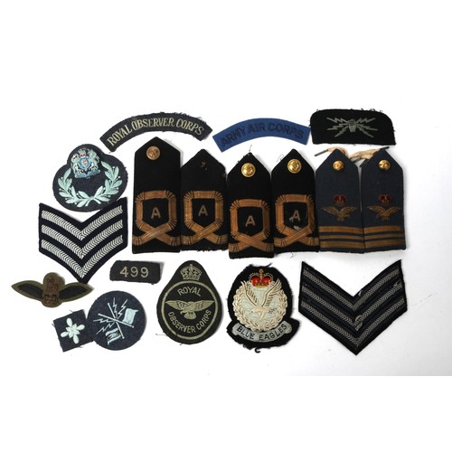 Approx 60 British RAF trade, rank and qualification badges, WWII to ...