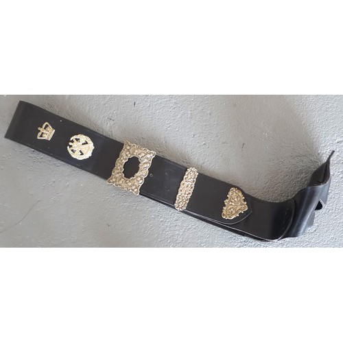 Pipe Major’s leather cross belt for standard. Q.O.C.H.