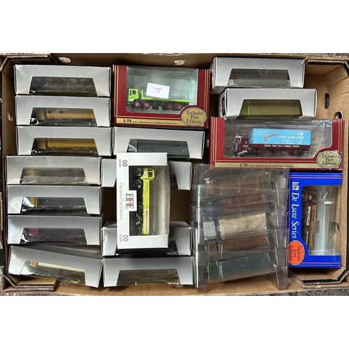 EFE. 22 various wagon models. All boxed