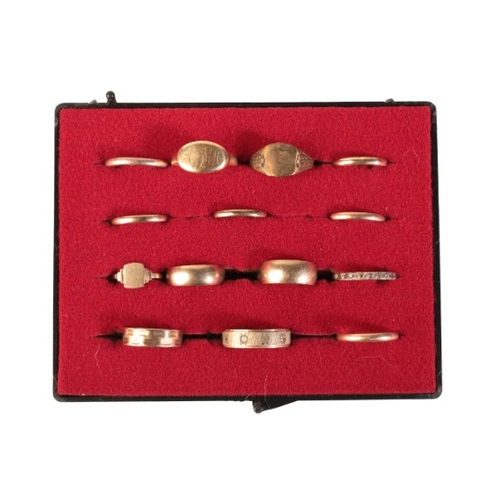 A COLLECTION OF GOLD RINGS including thirteen 9ct gold rings of varying ...