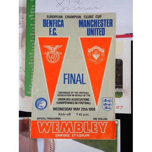 SIGNED FOOTBALL PROGRAMMES signed Manchester United testimonial ...