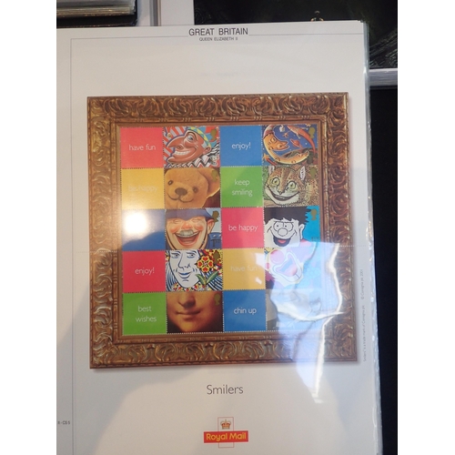 STAMPS: A SUPERB COLLECTION OF 'SMILERS' in three special albums from ...