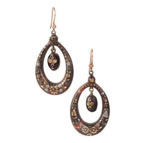 A PAIR OF ANTIQUE VICTORIAN TORTOISE SHELL DROP EARRINGS each comprising an articulated tortoise s