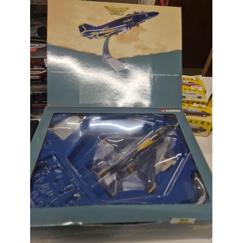 F-4J PHANTOM II, USN BLUE ANGELS, NO.1, HARLEY HALL 1970 - CORGI ...