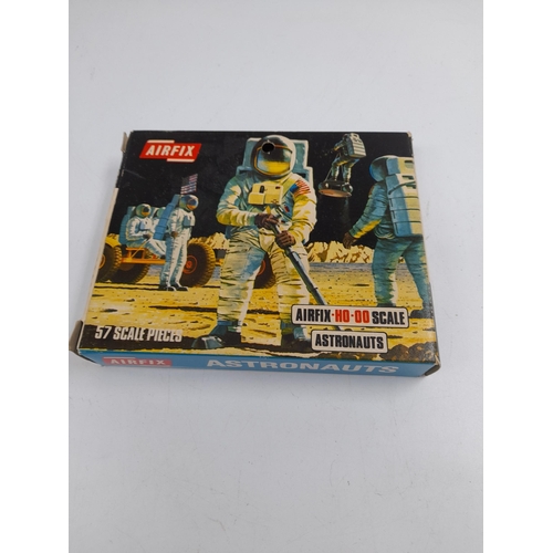 Airfix HO-OO scale Astronauts