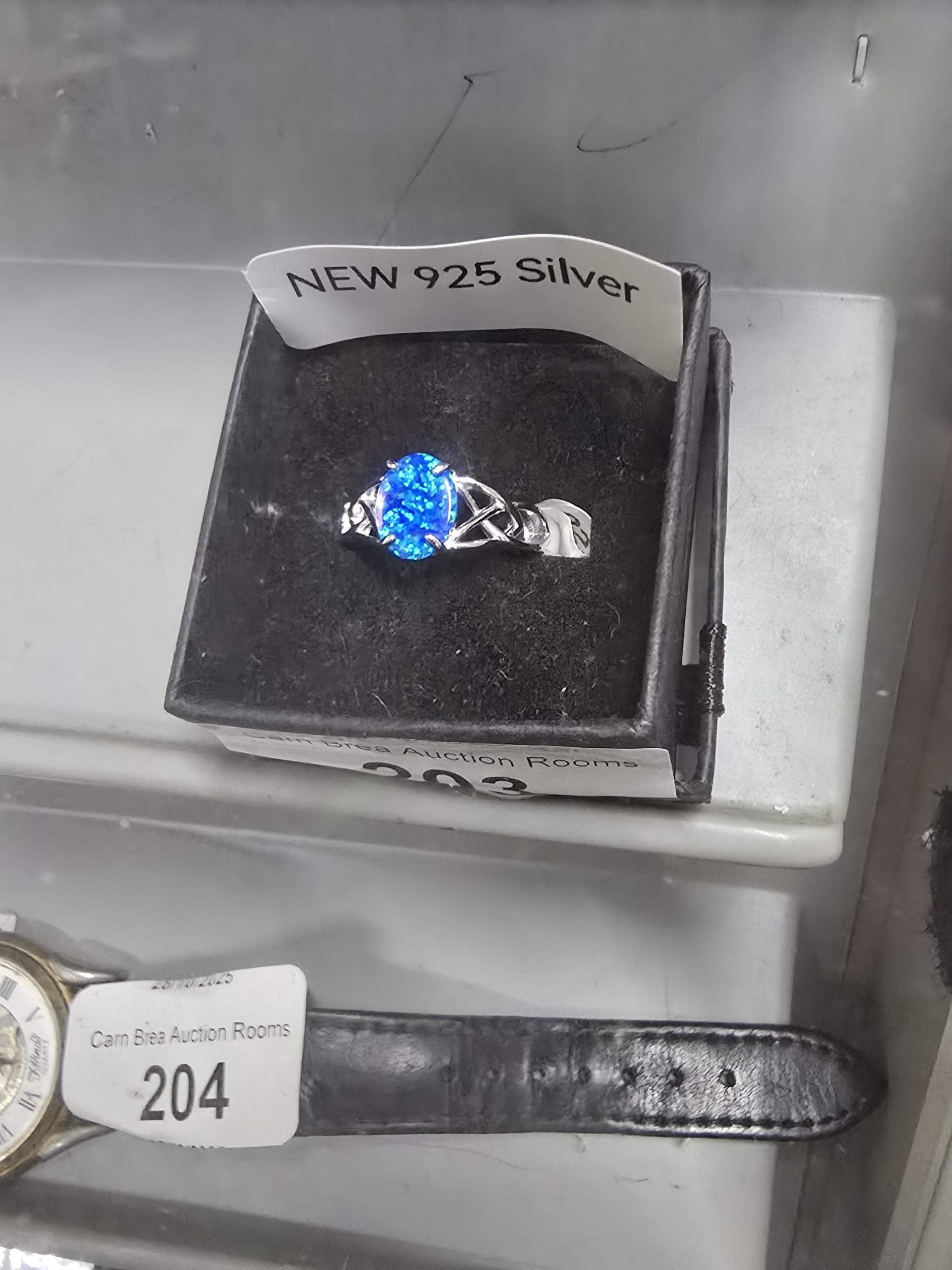 New 925 Silver with 925 Standard Mark Ring. Size J