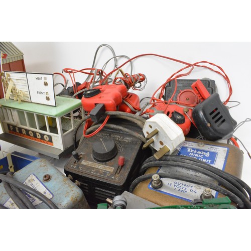Tri-ang Minic cars, for spares for repairs together with a box of Minic ...
