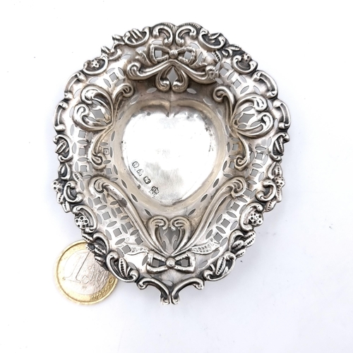 A fine example of a vintage sterling silver pin dish, hallmarked ...