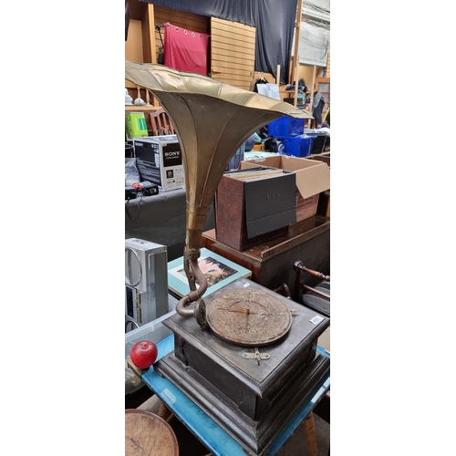 An impressive early 20th century original gramophone complete with ...