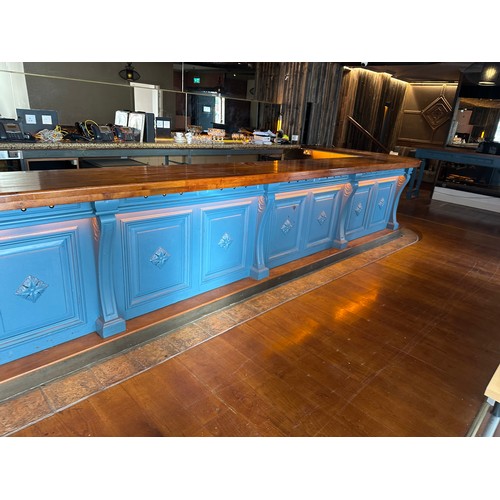 Super Star Lot : A Fabulous Full size Bar, Inc a very large front bar ...