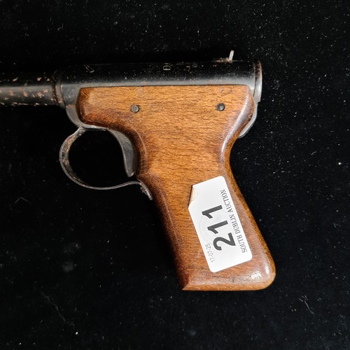 A vintage Diana Mod 2 air pistol made in Great Britain. wall hanger only.