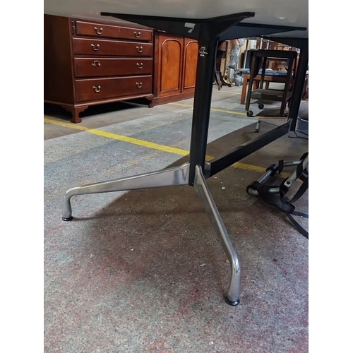 Super Star Lot : Herman Miller Eames segmented-base racetrack ...