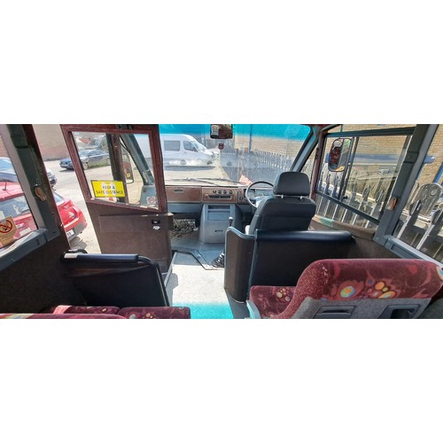 Super Star Lot : A Mercedes Benz 814 Plaxton Beaver single decker bus ...